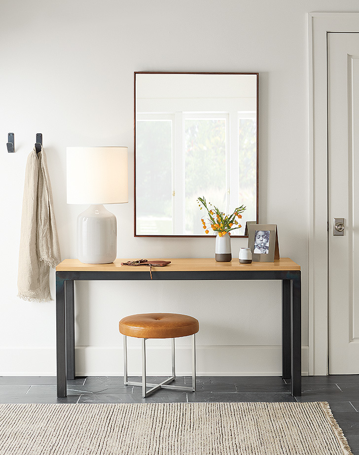 Decorating and Organizing Your Entryway - Room & Board