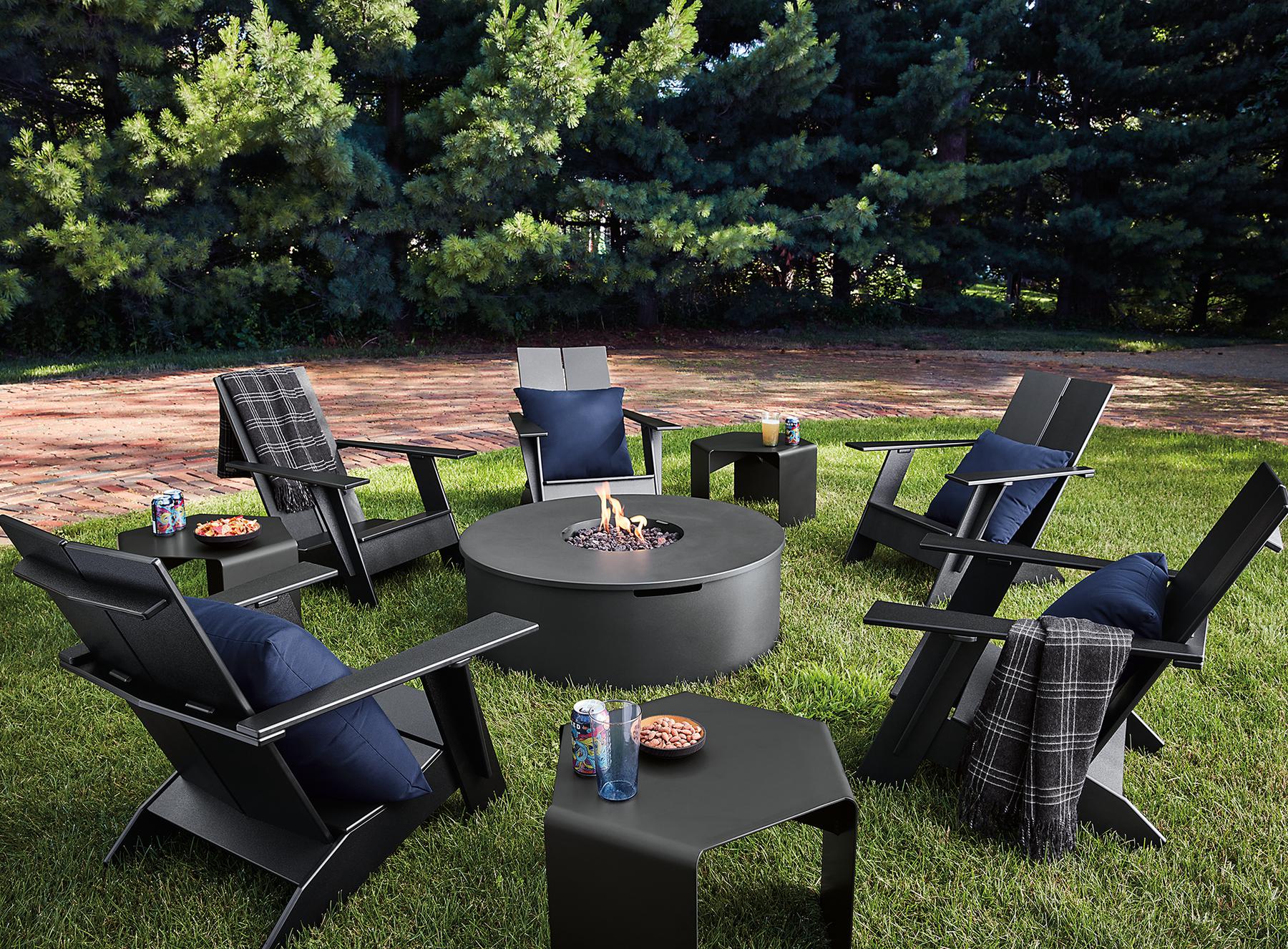 Modern Outdoor Fire Tables - Room & Board